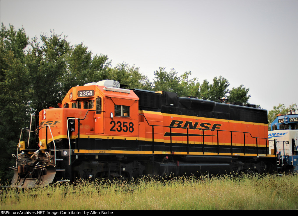 BNSF 2358